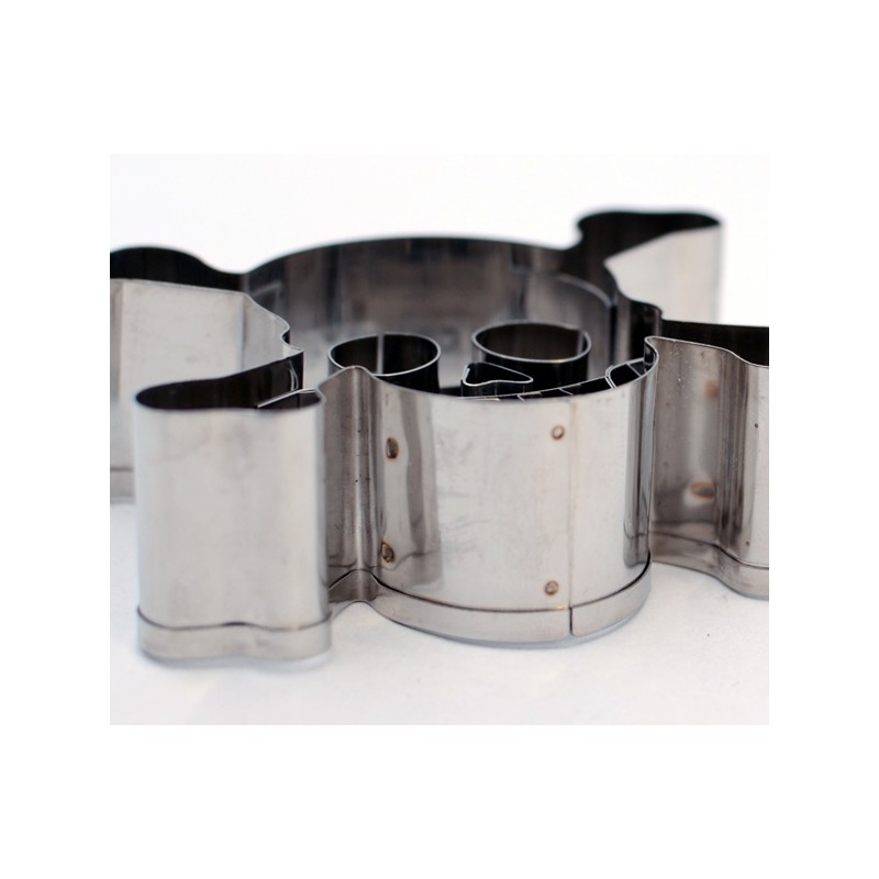 cooking cookie cutter